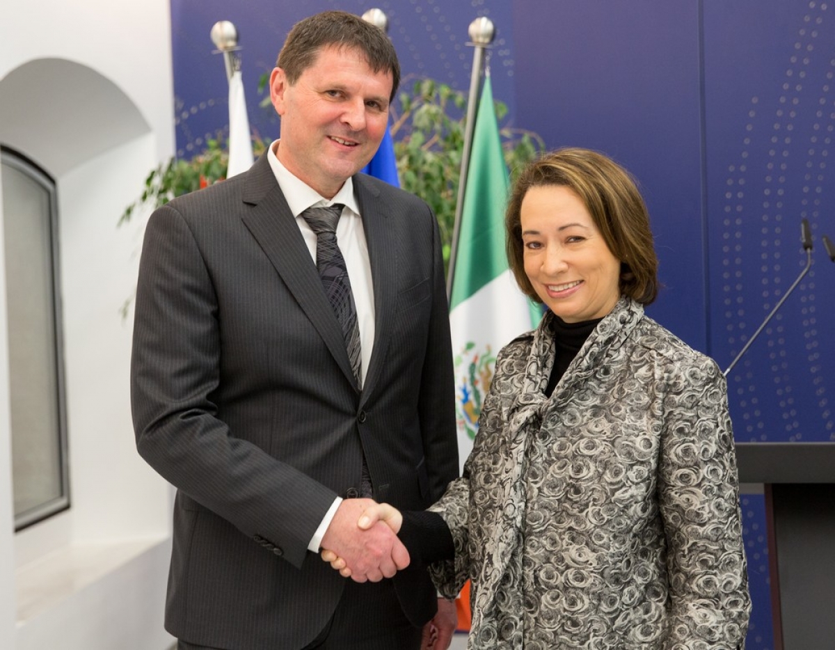 Valter Leban je novi častni konzul Mehike v Sloveniji - Primorski val ...
