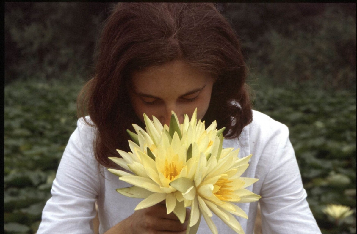 Maja Bitenc se je v program javljala iz Indije in Nepala - Primorski ...