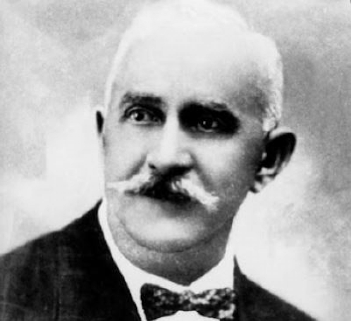 Koncert v čast Cerkljanskemu rojaku Petru Jerebu - Primorski val ...