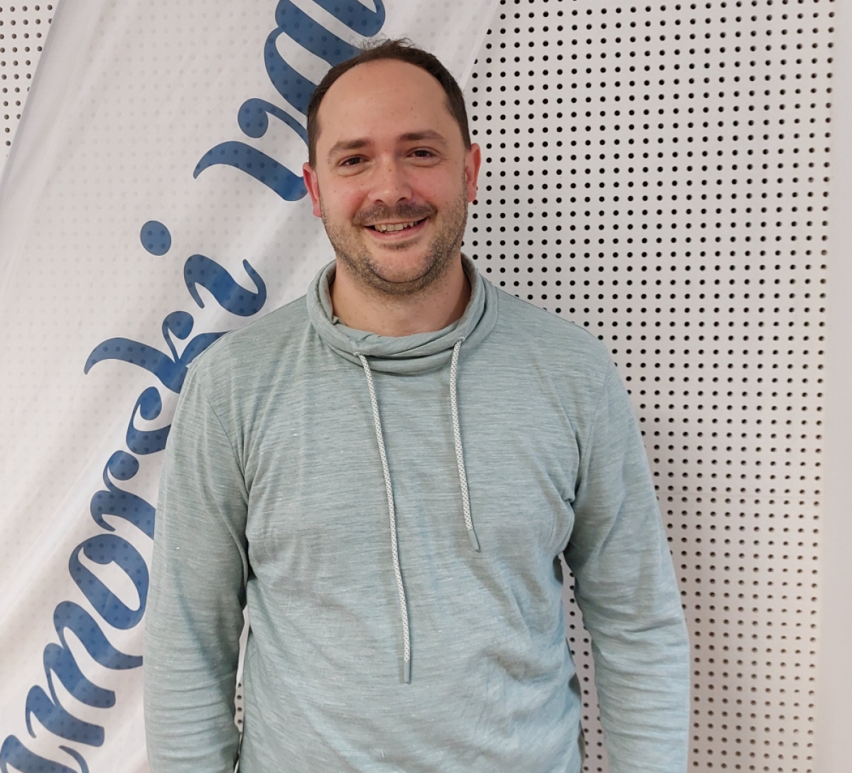 POKLIC TEDNA: JANEZ RUTAR - POGREBNIK - Primorski val - Radio Odmev in ...